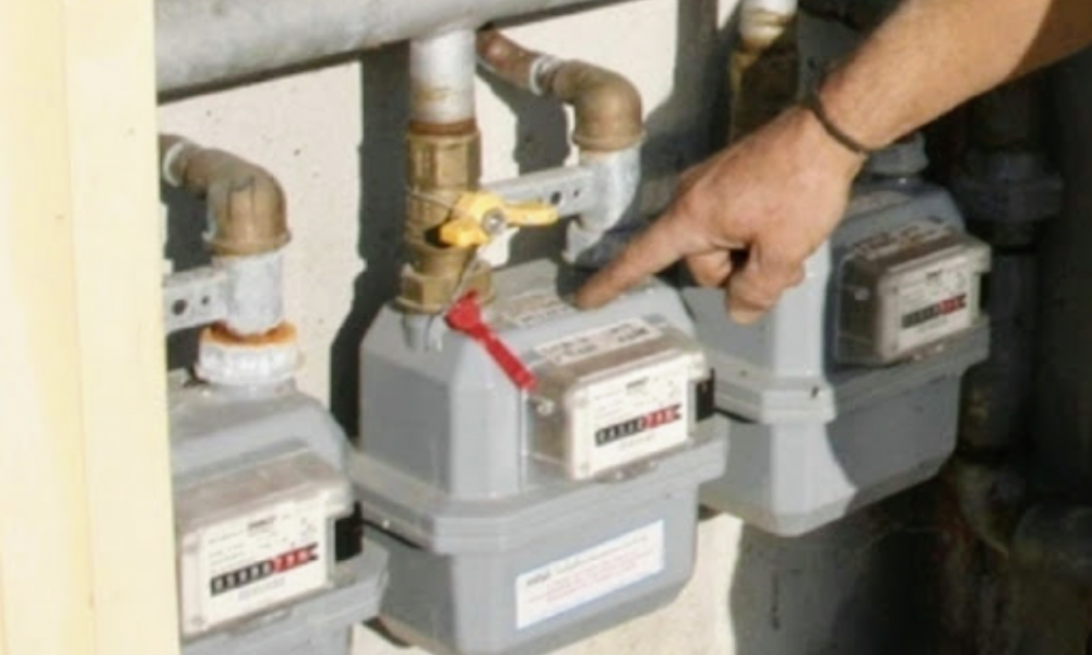 Forza i sigilli al contatore: 12mila euro di gas a sbafo in 7 anni | Il ...