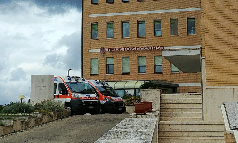 Scontro auto-moto: 4 ambulanze sulla Patù-San Gregorio | Il Gallo