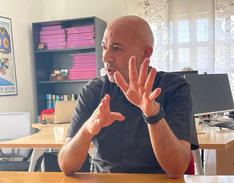 L’intervista a Don Flavio: “Dopo 23 anni, arrivederci Tricase” | Il Gallo