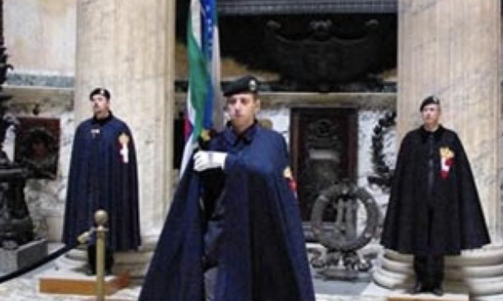 Tricase, le guardie d’onore del Pantheon a Palazzo Gallone | Il Gallo